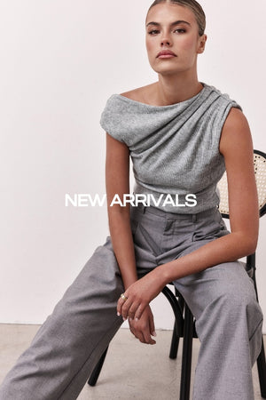 Buy Women's Dresses & Clothes Online – Runway Scout