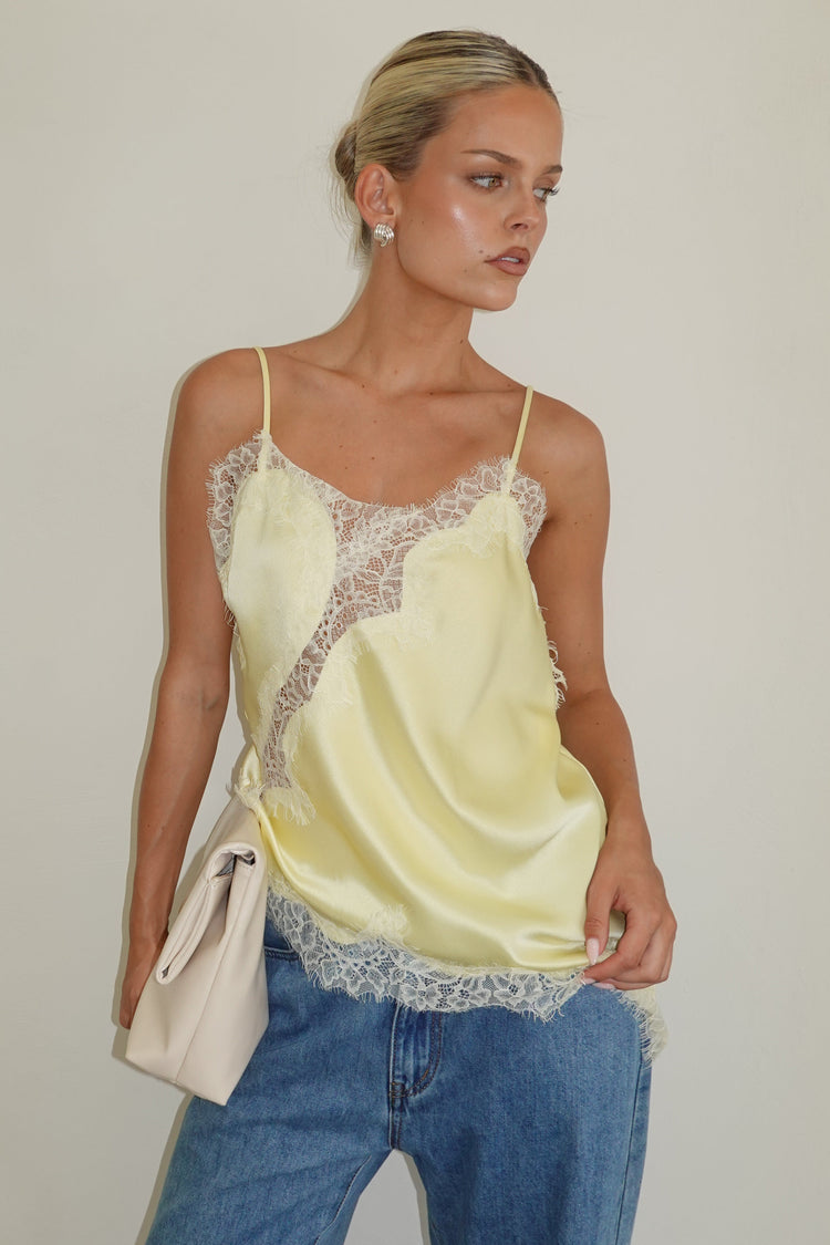 Dua Lace Top (Lemon) – Runway Scout